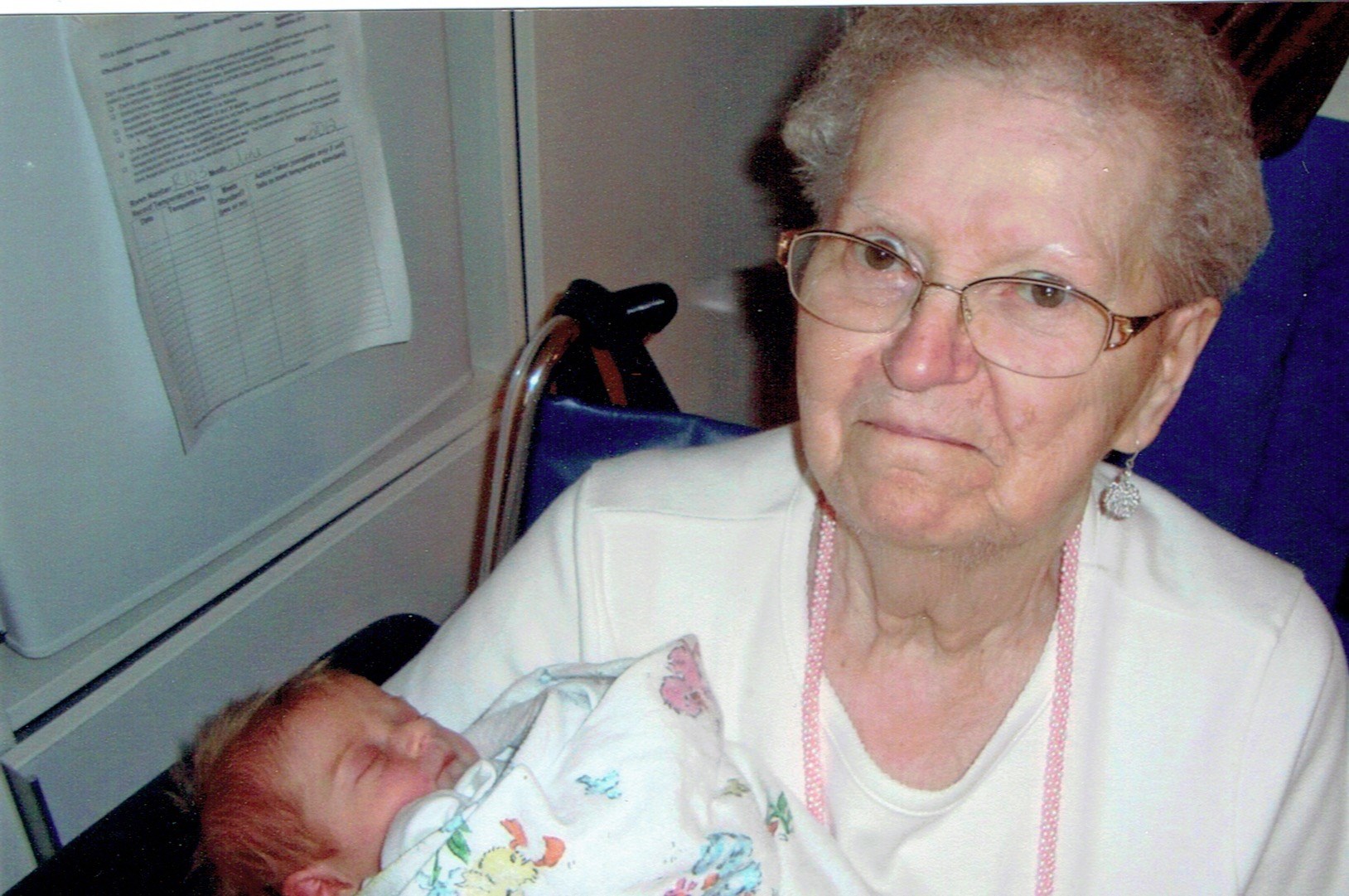 Ada Harris's Instagram, Twitter & Facebook on IDCrawl