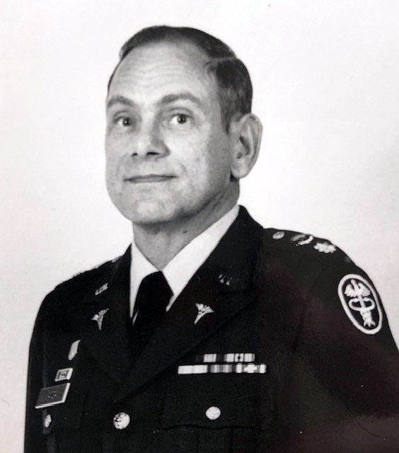 Dr. Wayne E. Janda Obituary - Overland Park, KS