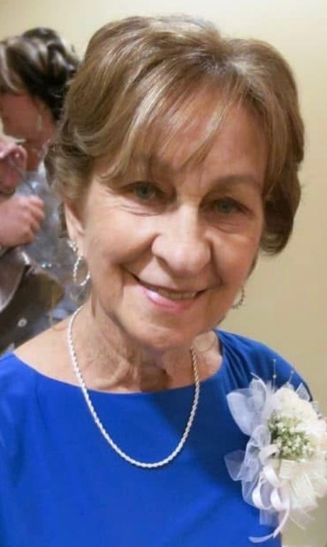 Donna Fahnestock Obituary - Downers Grove, IL
