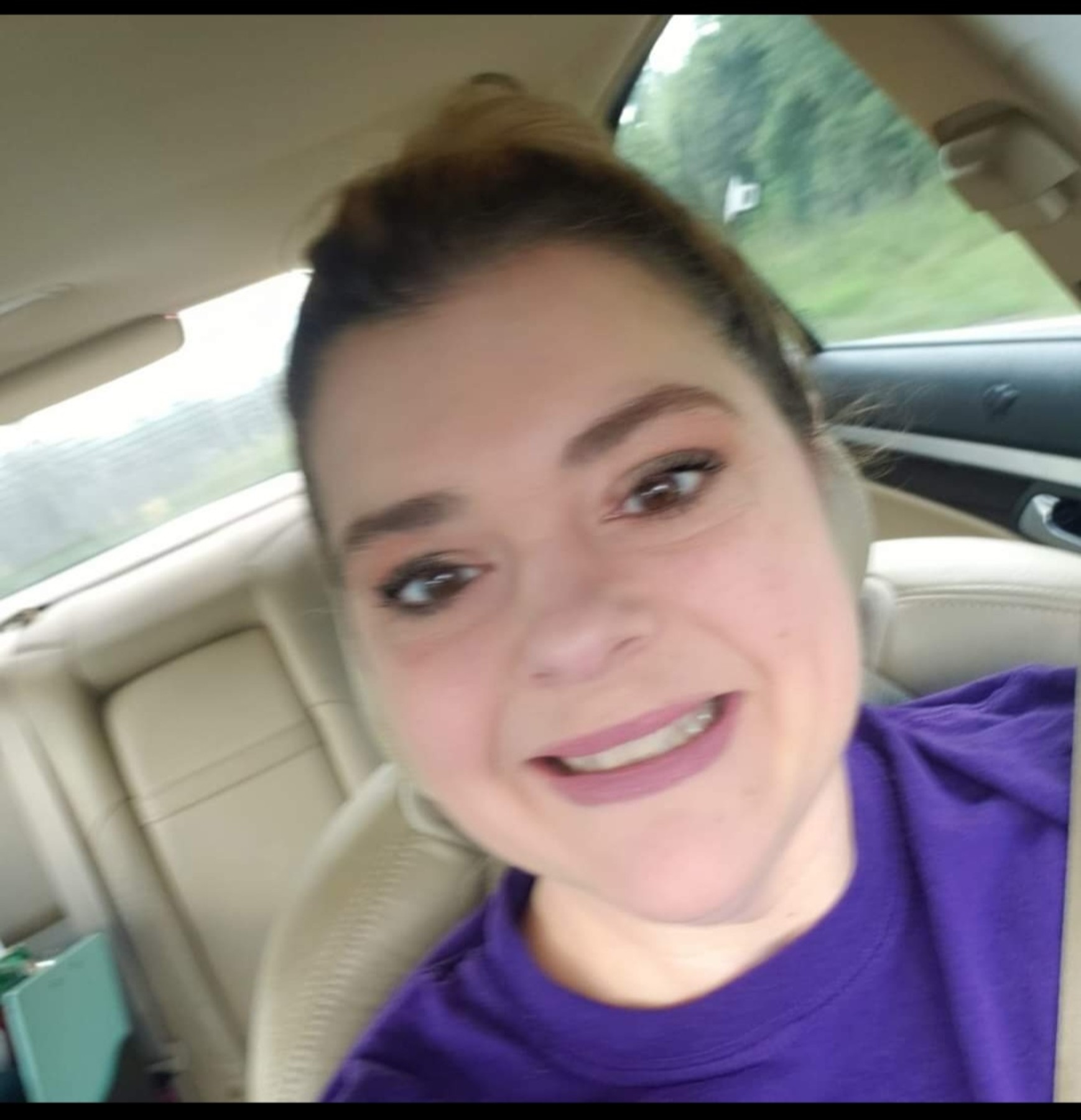 April Watts's Instagram, Twitter & Facebook on IDCrawl