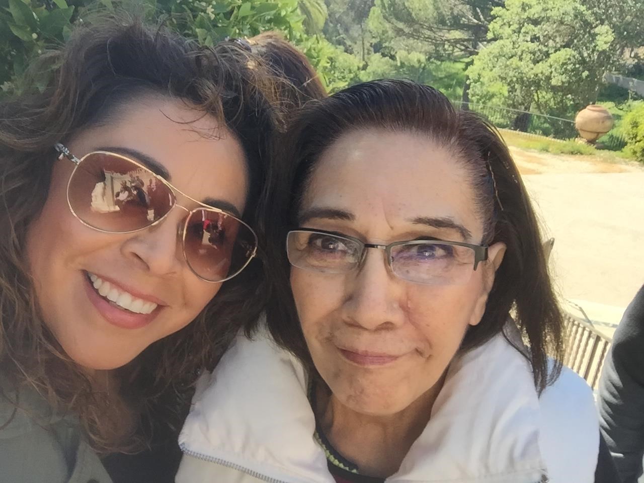 Luz Galvan's Instagram, Twitter & Facebook on IDCrawl