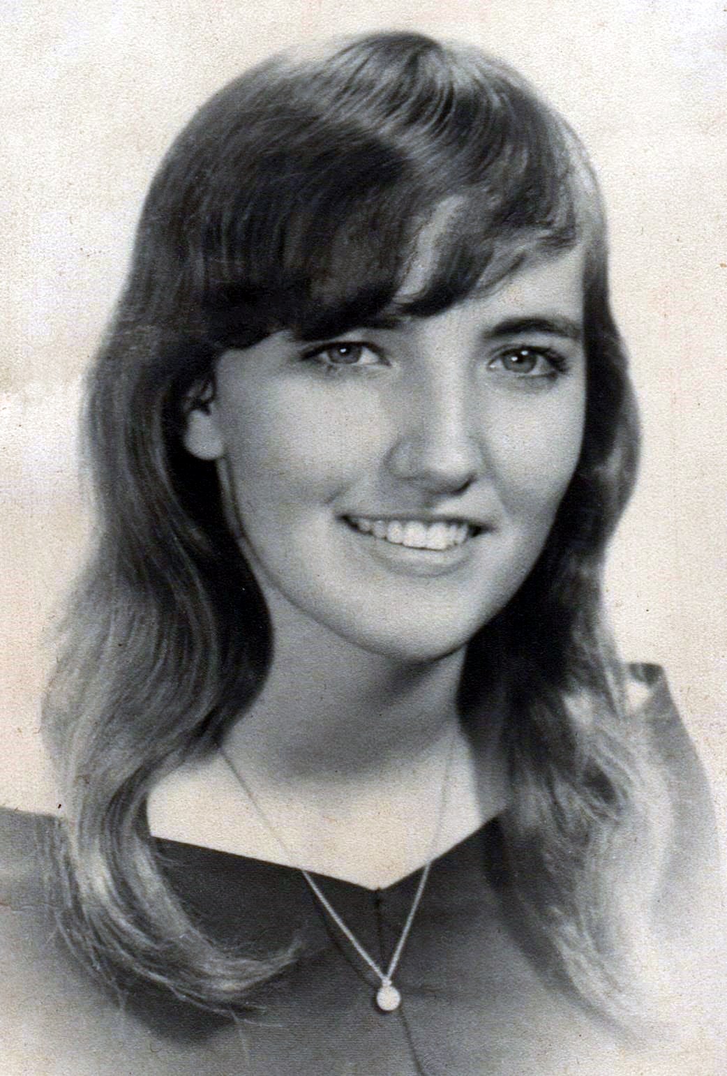 Diane Parlin Obituary - Coon Rapids, MN