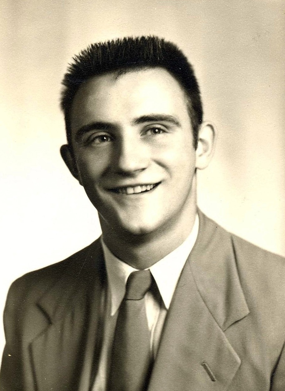 Robert Roller's Instagram, Twitter & Facebook on IDCrawl