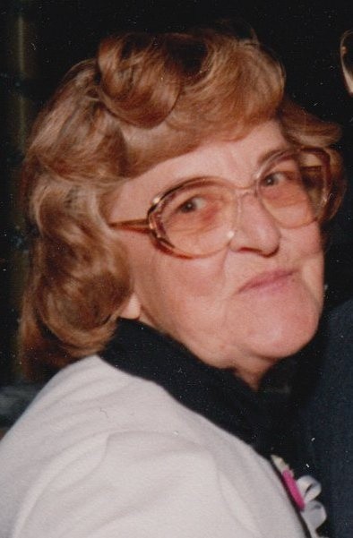 Mary Esther Poell Obituary - Overland Park, KS