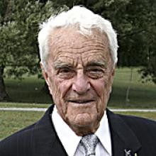 Mr. Gordon Wallace Robb Obituary - Winnipeg, MB