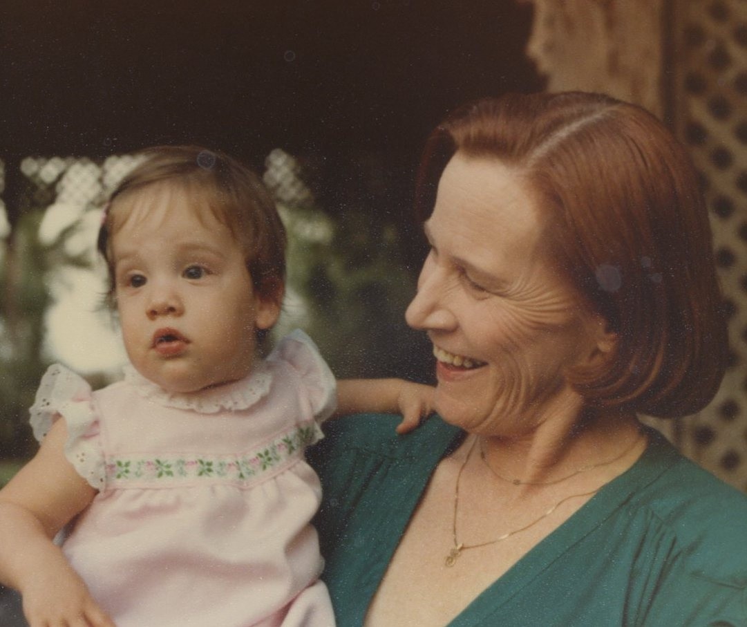 Karen Valenti's Instagram, Twitter & Facebook on IDCrawl