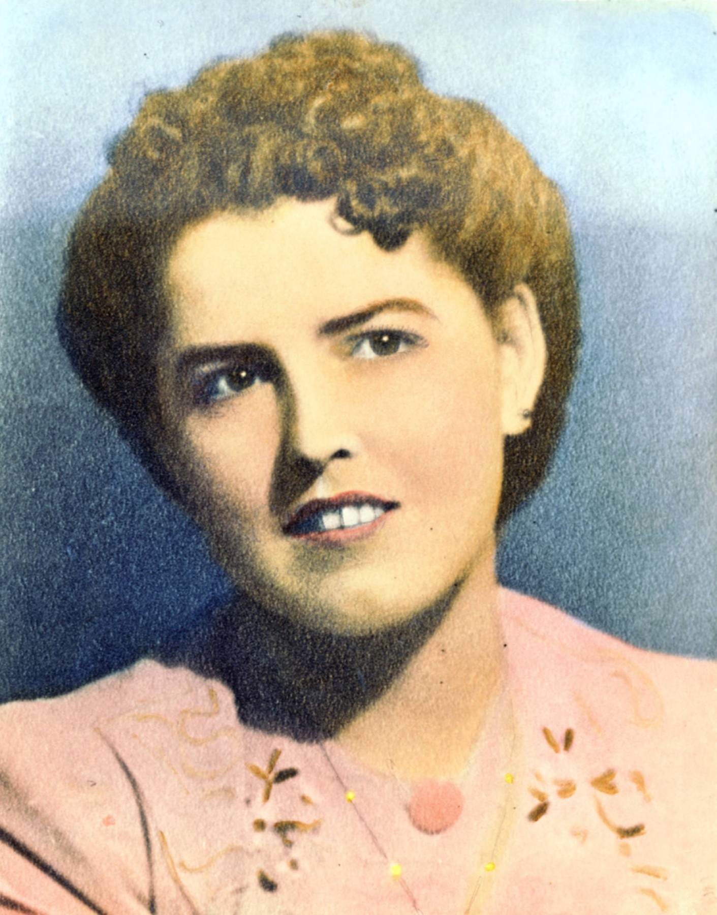 Ana Valverde's Instagram, Twitter & Facebook on IDCrawl