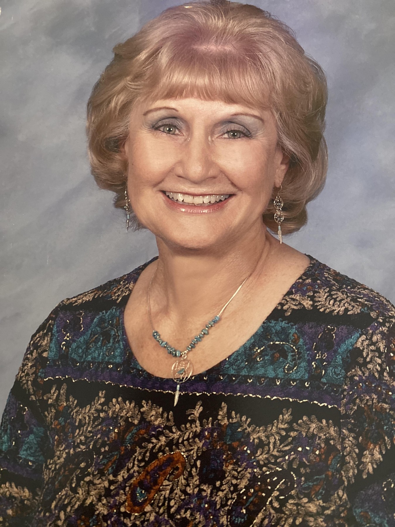 Elizabeth Papst Obituary - Phoenix, AZ
