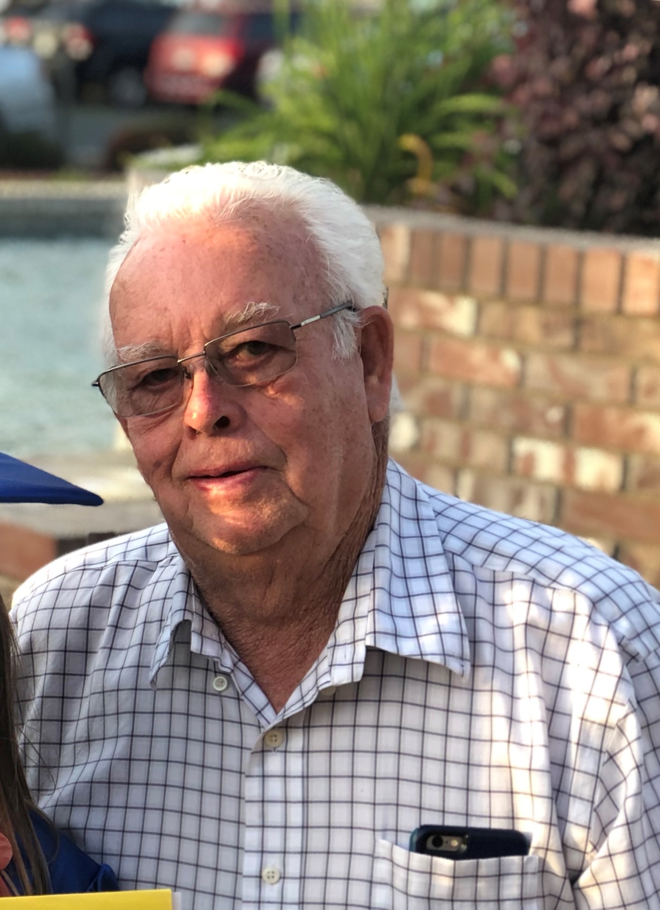 Ronald Bixler's Instagram, Twitter & Facebook on IDCrawl