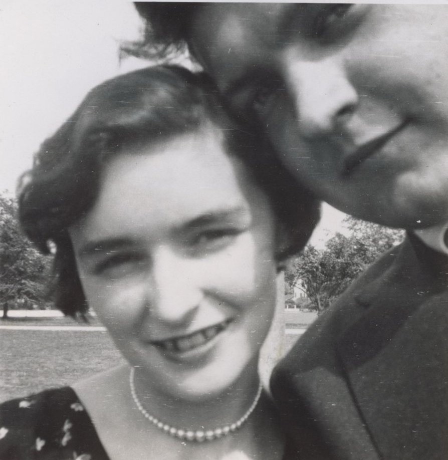 Faye Collins's Instagram, Twitter & Facebook on IDCrawl