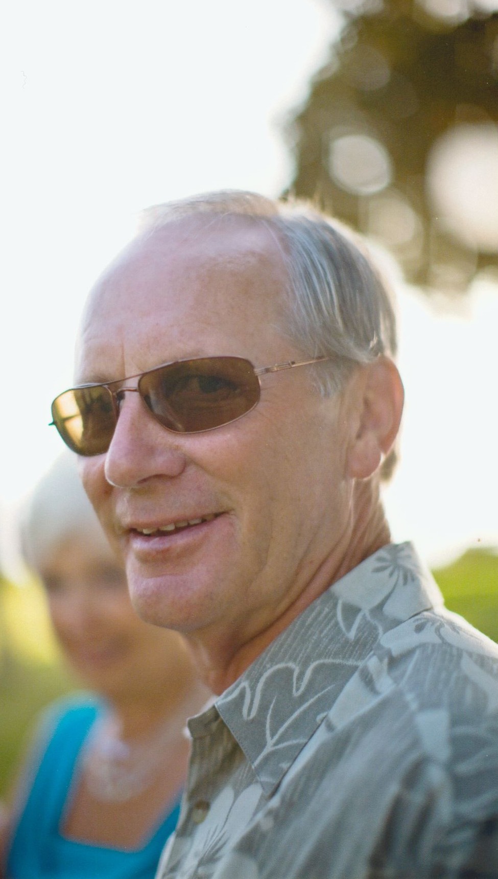 Ron Hawes's Instagram, Twitter & Facebook on IDCrawl