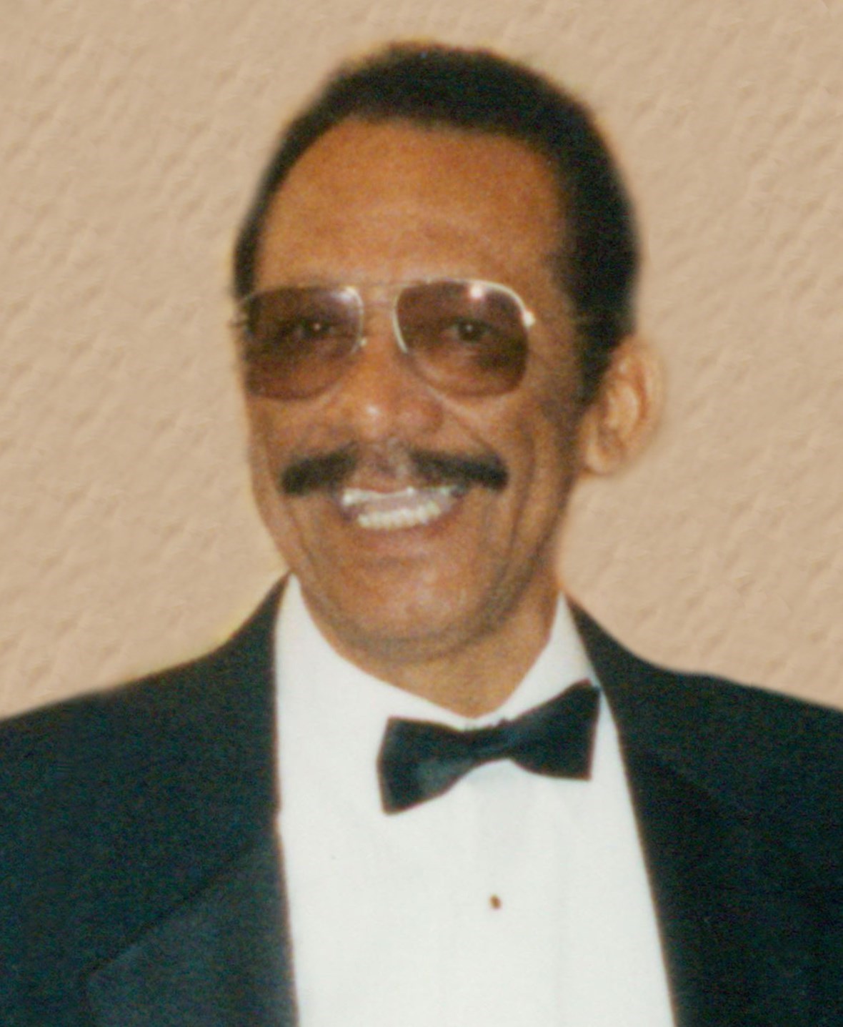 Joseph Alvarez's Instagram, Twitter & Facebook on IDCrawl