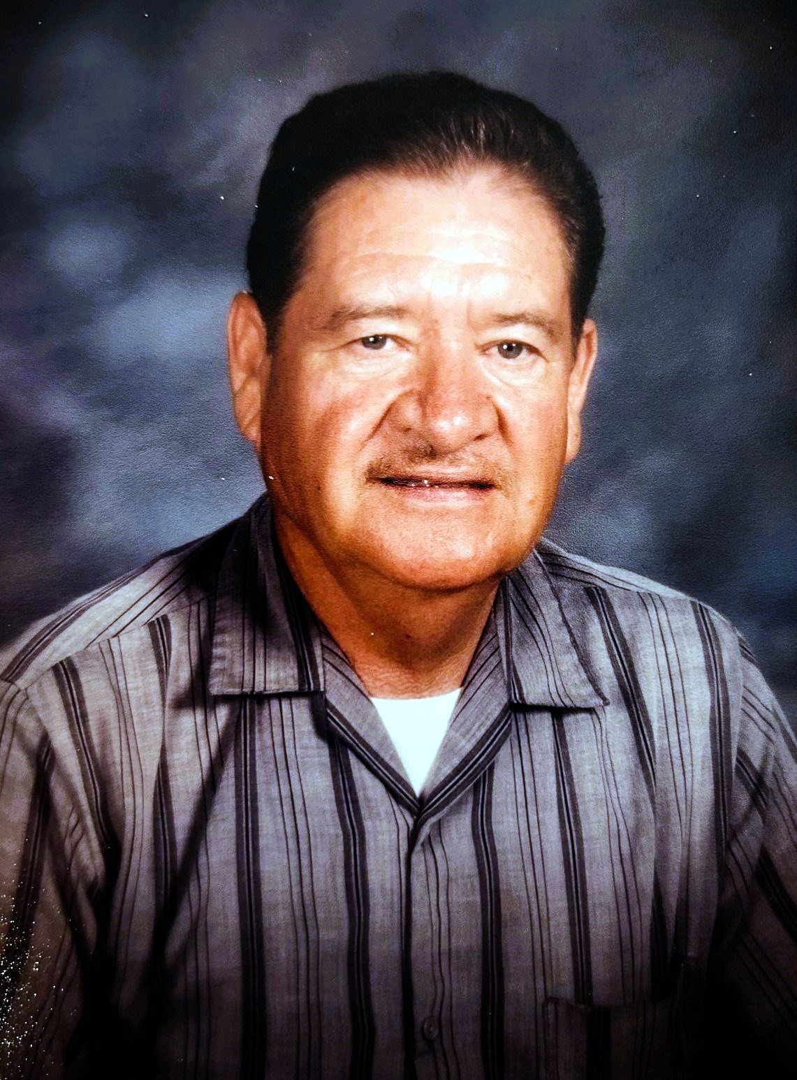 Roberto Legarretta Obituary - El Paso, TX